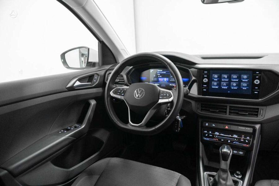 Balts Volkswagen T-Cross 2023 Viļņa, ar dzinēja tilpumu 1.00 L un nobraukumu 21 tūkst. km par 18800 €, foto 10 vietnē AUTOMOTO.COM.LV