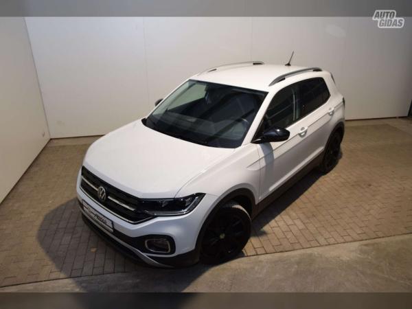White Volkswagen T-Cross 2023 in Kaunas, with an engine capacity of 1.50 L and mileage of 44 thousand km for 27128 €, photo 2 on AUTOMOTO.COM.LV