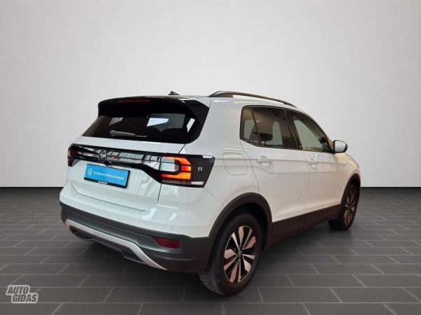 White Volkswagen T-Cross 2023 in Kaunas, with an engine capacity of 1.00 L and mileage of 30 thousand km for 25522 €, photo 2 on AUTOMOTO.COM.LV