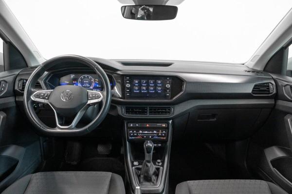 Balts Volkswagen T-Cross 2023 Viļņa, ar dzinēja tilpumu 1.00 L un nobraukumu 45 tūkst. km par 18550 €, foto 9 vietnē AUTOMOTO.COM.LV