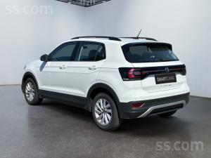 Белый Фольксваген T-Cross 2023 в Рига, объемом двигателя 1.00 л и пробегом 93 тыс. км за 14440 €, фото 4 на AUTOMOTO.COM.LV