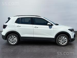 Белый Фольксваген T-Cross 2023 в Рига, объемом двигателя 1.00 л и пробегом 93 тыс. км за 14440 €, фото 7 на AUTOMOTO.COM.LV