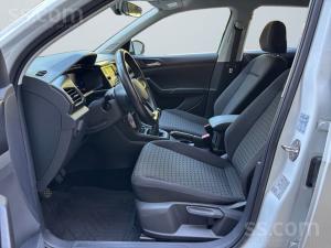 Белый Фольксваген T-Cross 2023 в Рига, объемом двигателя 1.00 л и пробегом 93 тыс. км за 14440 €, фото 10 на AUTOMOTO.COM.LV