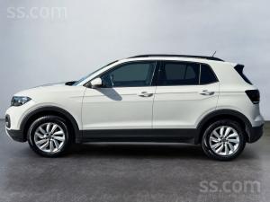Белый Фольксваген T-Cross 2023 в Рига, объемом двигателя 1.00 л и пробегом 88 тыс. км за 16950 €, фото 3 на AUTOMOTO.COM.LV