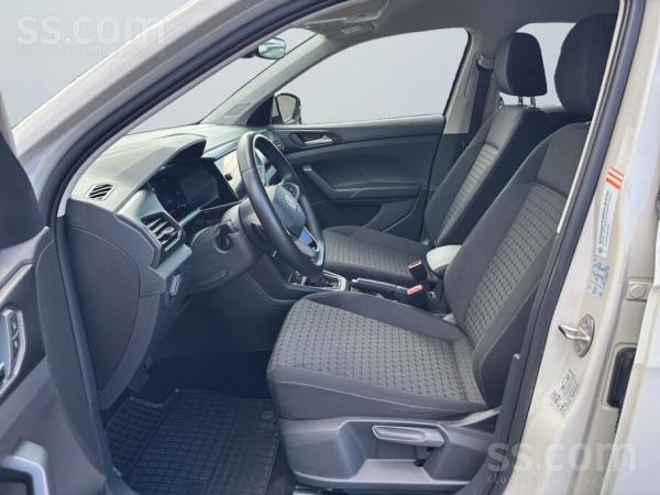 Balts Volkswagen T-Cross 2023 Rīga, ar dzinēja tilpumu 1.00 L un nobraukumu 88 tūkst. km par 17230 €, foto 9 vietnē AUTOMOTO.COM.LV