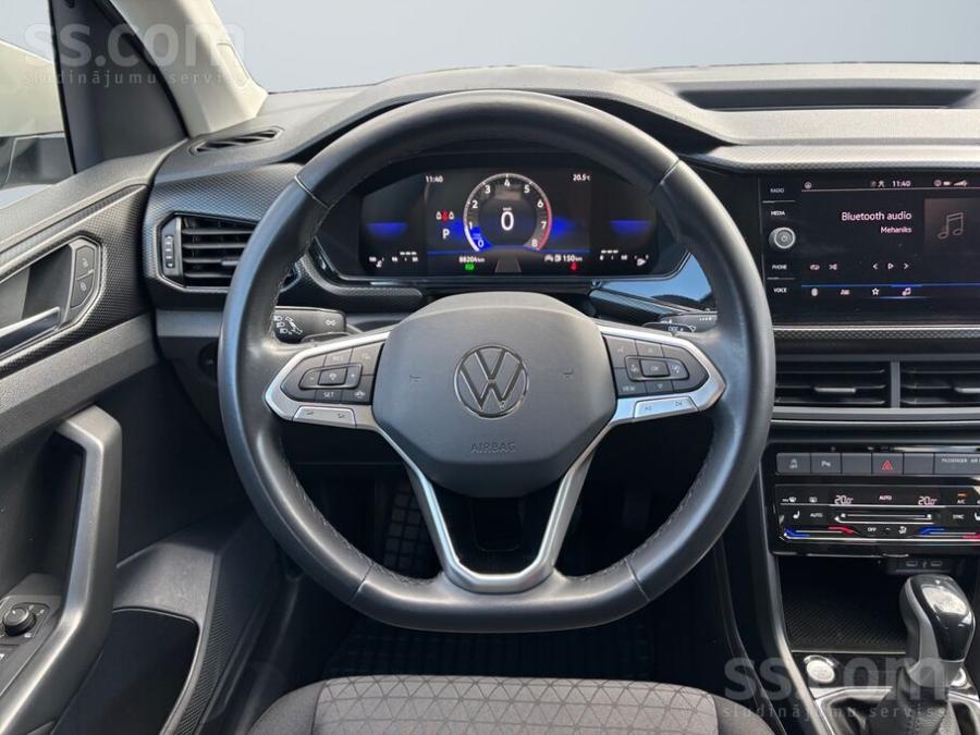 Белый Фольксваген T-Cross 2023 в Рига, объемом двигателя 1.00 л и пробегом 88 тыс. км за 16950 €, фото 13 на AUTOMOTO.COM.LV