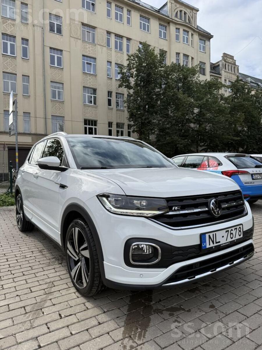 Balts Volkswagen T-Cross 2023 Rīga, ar dzinēja tilpumu 1.00 L un nobraukumu 38 tūkst. km par 20490 €, foto 1 vietnē AUTOMOTO.COM.LV