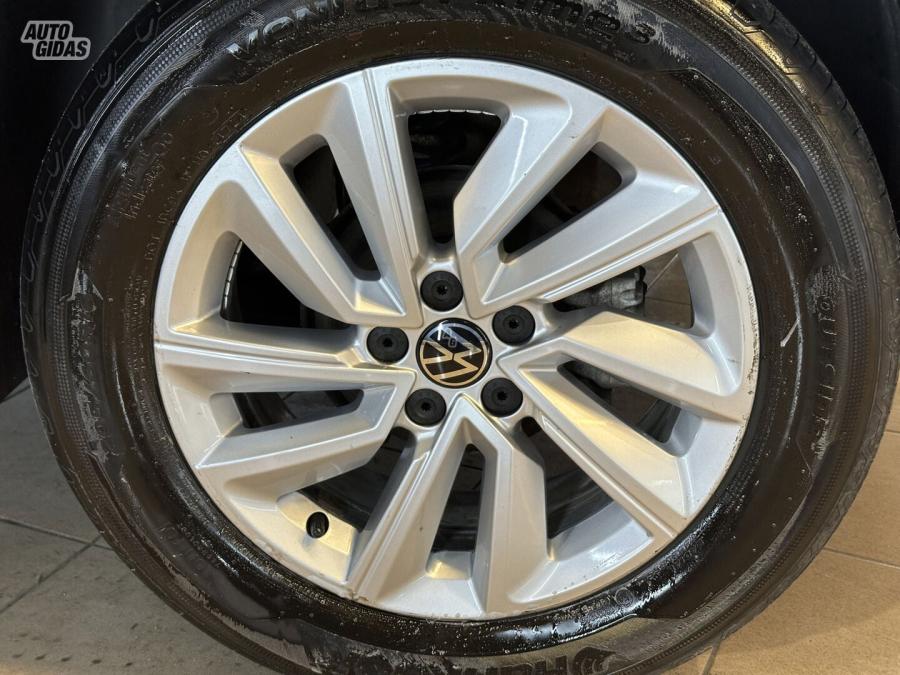 White Volkswagen T-Cross 2023 in Avizieniai, with an engine capacity of 1.00 L and mileage of 86 thousand km for 16500 €, photo 4 on AUTOMOTO.COM.LV