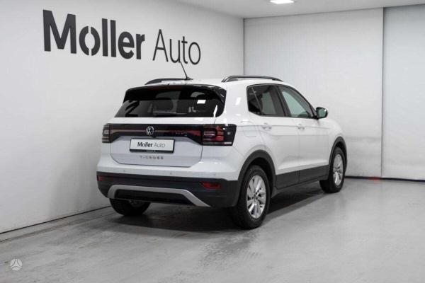 Balts Volkswagen T-Cross 2023 Viļņa, ar dzinēja tilpumu 1.00 L un nobraukumu 38 tūkst. km par 17950 €, foto 4 vietnē AUTOMOTO.COM.LV
