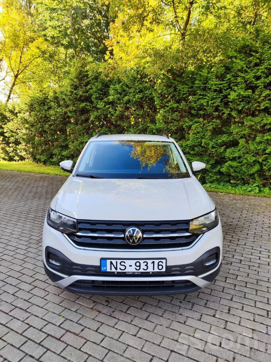 Белый Фольксваген T-Cross 2023 в Рига, объемом двигателя 1.00 л и пробегом 78 тыс. км за 17300 €, фото 3 на AUTOMOTO.COM.LV