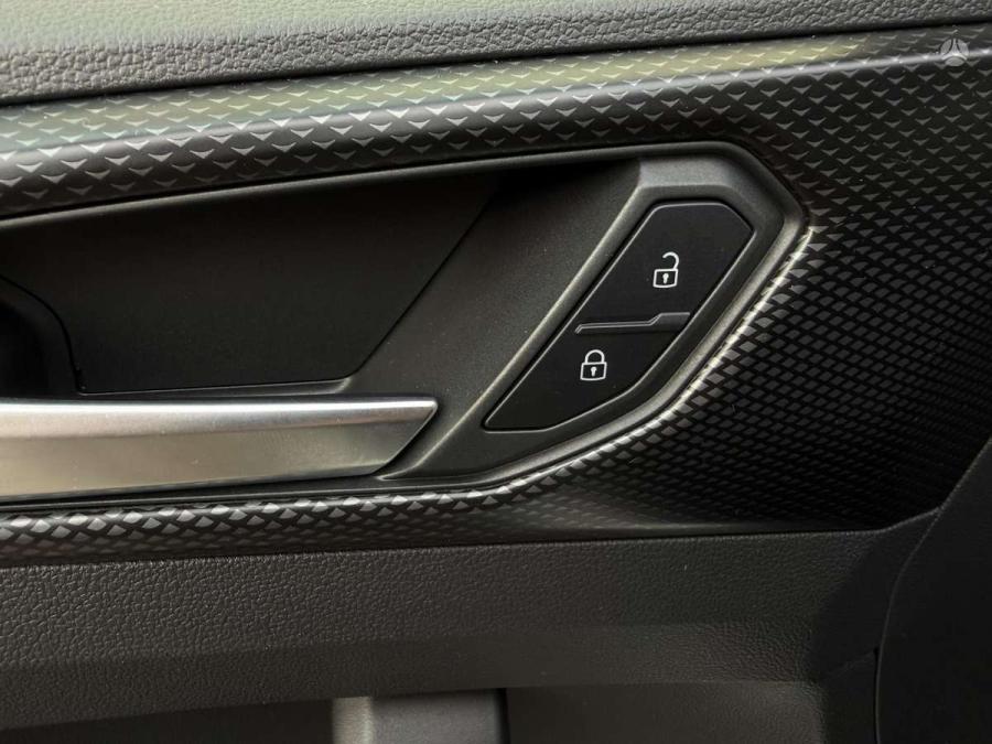 Balts Volkswagen T-Cross 2024 Viļņa, ar dzinēja tilpumu 1.00 L un nobraukumu 67 tūkst. km par 20250 €, foto 18 vietnē AUTOMOTO.COM.LV