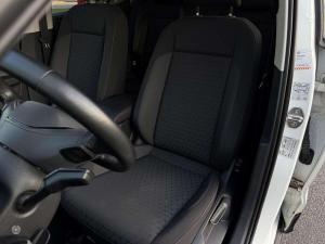 Balts Volkswagen T-Cross 2024 Viļņa, ar dzinēja tilpumu 1.00 L un nobraukumu 72 tūkst. km par 19900 €, foto 13 vietnē AUTOMOTO.COM.LV