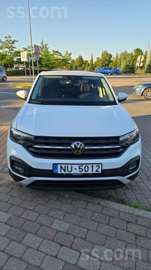Белый Фольксваген T-Cross 2024 в Елгава, объемом двигателя 1.00 л и пробегом 33 тыс. км за 16700 €, фото 4 на AUTOMOTO.COM.LV