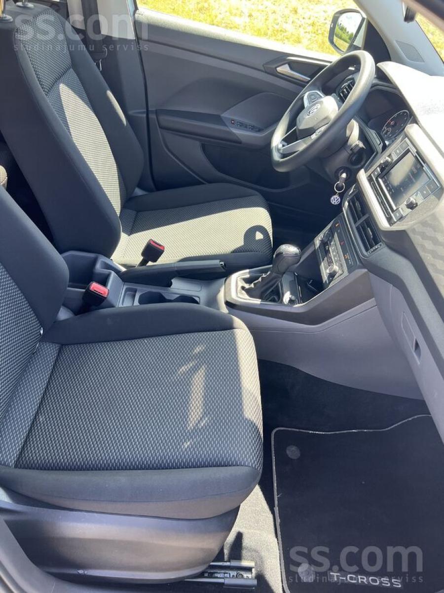 Balts Volkswagen T-Cross 2020 Rīga, ar dzinēja tilpumu 1.00 L un nobraukumu 50 tūkst. km par 14500 €, foto 9 vietnē AUTOMOTO.COM.LV
