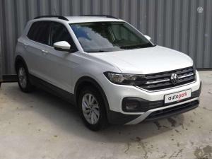 White Volkswagen T-Cross 2021 in Vilnius, with an engine capacity of 1.00 L and mileage of 93 thousand km for 14900 €, photo 3 on AUTOMOTO.COM.LV