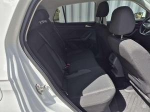 White Volkswagen T-Cross 2021 in Vilnius, with an engine capacity of 1.00 L and mileage of 93 thousand km for 14900 €, photo 6 on AUTOMOTO.COM.LV
