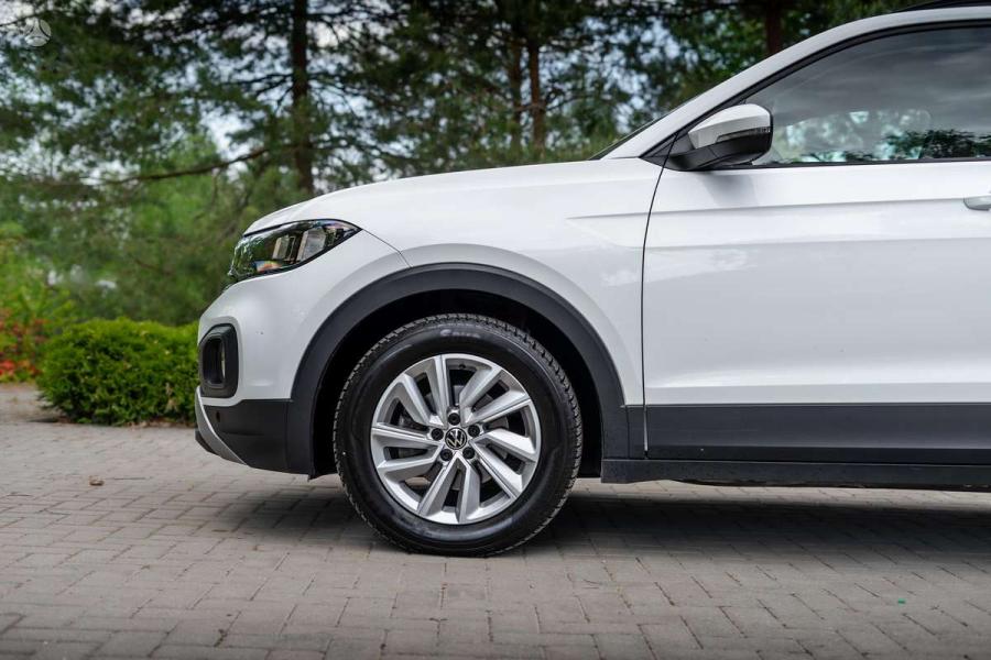 Balts Volkswagen T-Cross 2022 Kauņa, ar dzinēja tilpumu 1.00 L un nobraukumu 84 tūkst. km par 15600 €, foto 10 vietnē AUTOMOTO.COM.LV