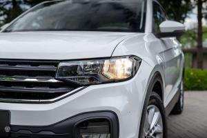 Balts Volkswagen T-Cross 2022 Kauņa, ar dzinēja tilpumu 1.00 L un nobraukumu 84 tūkst. km par 15600 €, foto 12 vietnē AUTOMOTO.COM.LV