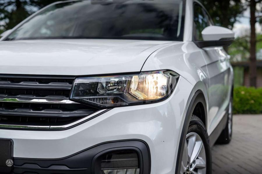 Balts Volkswagen T-Cross 2022 Kauņa, ar dzinēja tilpumu 1.00 L un nobraukumu 84 tūkst. km par 15600 €, foto 12 vietnē AUTOMOTO.COM.LV