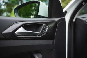 Balts Volkswagen T-Cross 2022 Kauņa, ar dzinēja tilpumu 1.00 L un nobraukumu 84 tūkst. km par 15600 €, foto 15 vietnē AUTOMOTO.COM.LV
