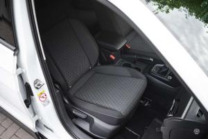 Balts Volkswagen T-Cross 2022 Kauņa, ar dzinēja tilpumu 1.00 L un nobraukumu 84 tūkst. km par 15600 €, foto 34 vietnē AUTOMOTO.COM.LV
