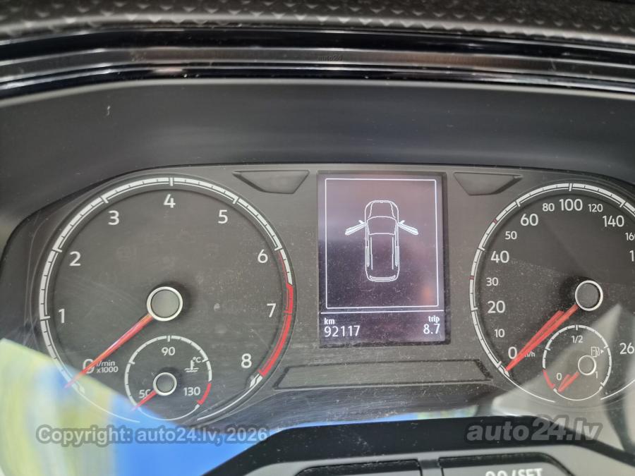 White Volkswagen T-Cross 2020 in Tallinn, with an engine capacity of 1.00 L and mileage of 92 thousand km for 14900 €, photo 9 on AUTOMOTO.COM.LV