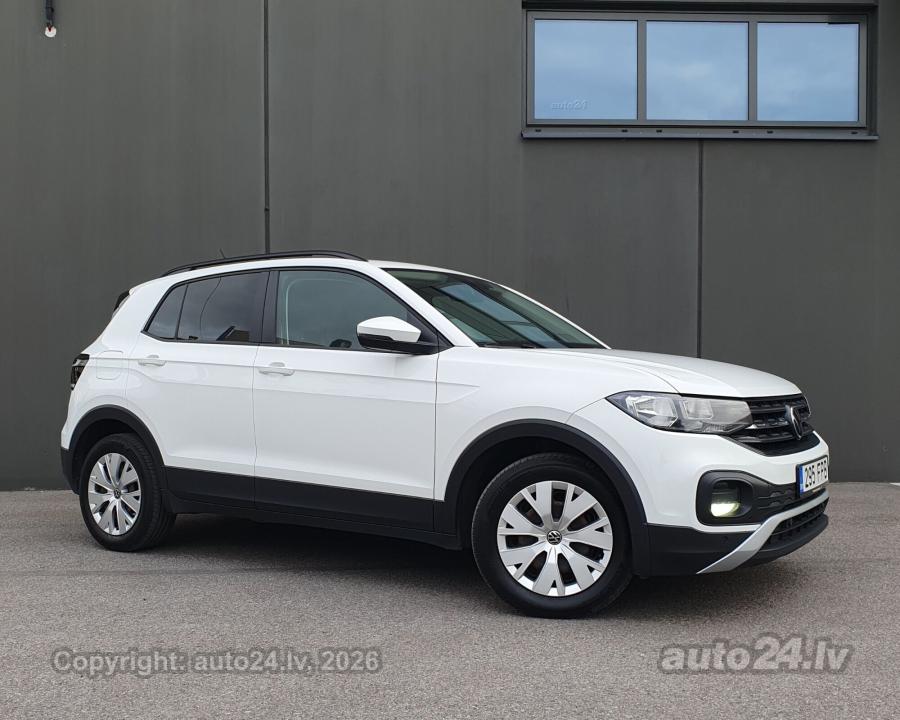 Balts Volkswagen T-Cross 2021 Tallina, ar dzinēja tilpumu 1.00 L un nobraukumu 215 tūkst. km par 14999 €, foto 6 vietnē AUTOMOTO.COM.LV