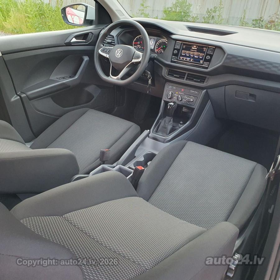 Balts Volkswagen T-Cross 2021 Tallina, ar dzinēja tilpumu 1.00 L un nobraukumu 215 tūkst. km par 14999 €, foto 12 vietnē AUTOMOTO.COM.LV