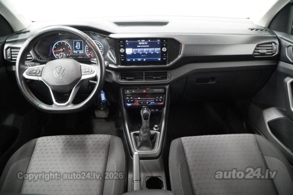 Белый Фольксваген T-Cross 2022 в Таллин, объемом двигателя 1.00 л и пробегом 176 тыс. км за 14500 €, фото 11 на AUTOMOTO.COM.LV