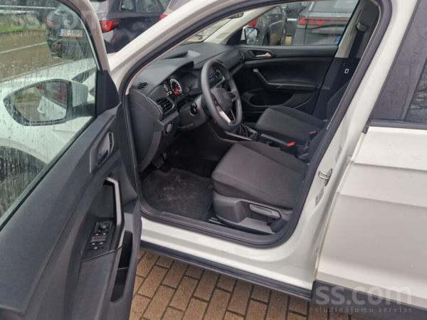 Balts Volkswagen T-Cross 2022 Rīga, ar dzinēja tilpumu 1.00 L un nobraukumu 105 tūkst. km par 13250 €, foto 10 vietnē AUTOMOTO.COM.LV