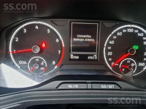 Белый Фольксваген T-Cross 2022 в Рига, объемом двигателя 1.00 л и пробегом 105 тыс. км за 13250 €, фото 15 на AUTOMOTO.COM.LV