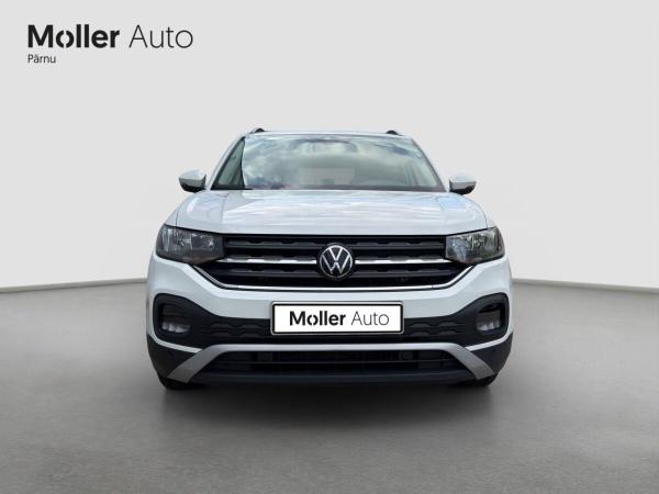 White Volkswagen T-Cross 2022 in Parnu, with an engine capacity of 1.00 L and mileage of 98 thousand km for 17500 €, photo 3 on AUTOMOTO.COM.LV