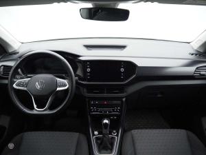 Желтый Фольксваген T-Cross 2023 в Вильнюс, объемом двигателя 1.00 л и пробегом 90 тыс. км за 16500 €, фото 15 на AUTOMOTO.COM.LV