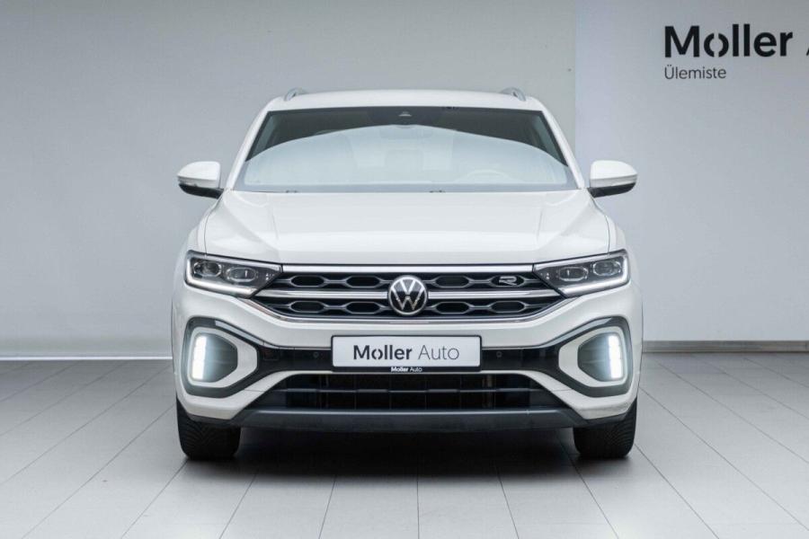 Smilšu krāsa Volkswagen T-Roc 2022 Peetri, ar dzinēja tilpumu 1.50 L un nobraukumu 94 tūkst. km par 24900 €, foto 4 vietnē AUTOMOTO.COM.LV