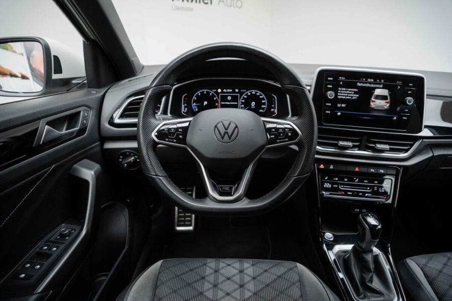 Smilšu krāsa Volkswagen T-Roc 2022 Peetri, ar dzinēja tilpumu 1.50 L un nobraukumu 94 tūkst. km par 24900 €, foto 12 vietnē AUTOMOTO.COM.LV