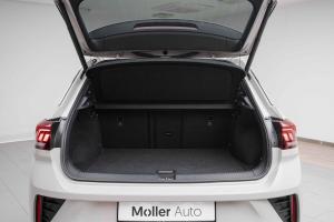Smilšu krāsa Volkswagen T-Roc 2022 Peetri, ar dzinēja tilpumu 1.50 L un nobraukumu 94 tūkst. km par 24900 €, foto 14 vietnē AUTOMOTO.COM.LV