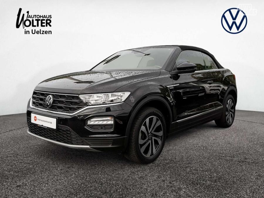 Black Volkswagen T-Roc 2021 in Kaunas, with an engine capacity of 1.00 L and mileage of 30 thousand km for 25068 €, photo 1 on AUTOMOTO.COM.LV