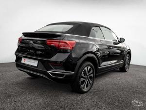 Black Volkswagen T-Roc 2021 in Kaunas, with an engine capacity of 1.00 L and mileage of 30 thousand km for 25068 €, photo 3 on AUTOMOTO.COM.LV