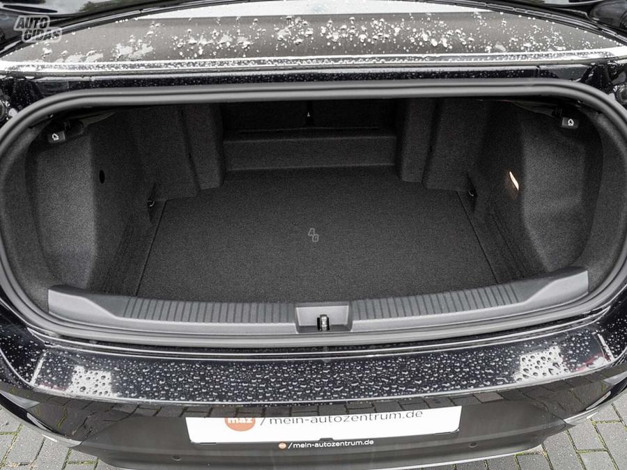 Black Volkswagen T-Roc 2021 in Kaunas, with an engine capacity of 1.00 L and mileage of 30 thousand km for 25068 €, photo 15 on AUTOMOTO.COM.LV