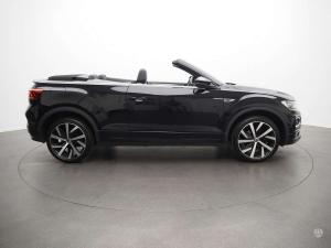 Black Volkswagen T-Roc 2021 in Vilnius, with an engine capacity of 1.50 L and mileage of 75 thousand km for 21659 €, photo 12 on AUTOMOTO.COM.LV