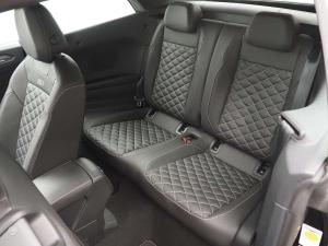Black Volkswagen T-Roc 2021 in Vilnius, with an engine capacity of 1.50 L and mileage of 75 thousand km for 21659 €, photo 25 on AUTOMOTO.COM.LV