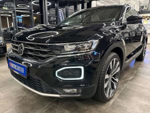 Black Volkswagen T-Roc 2018 in Kaunas, with an engine capacity of 2.00 L and mileage of 32 thousand km for 26304 €, photo 2 on AUTOMOTO.COM.LV