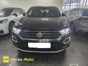 Black Volkswagen T-Roc 2018 in Avizieniai, with an engine capacity of 2.00 L and mileage of 150 thousand km for 16999 €, photo 2 on AUTOMOTO.COM.LV