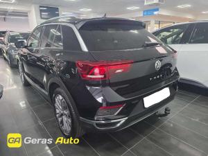 Melns Volkswagen T-Roc 2018 Viļņa, ar dzinēja tilpumu 2.00 L un nobraukumu 150 tūkst. km par 16990 €, foto 6 vietnē AUTOMOTO.COM.LV