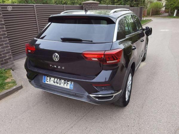 Melns Volkswagen T-Roc 2018 Kauņa, ar dzinēja tilpumu 1.50 L un nobraukumu 144 tūkst. km par 7900 €, foto 9 vietnē AUTOMOTO.COM.LV