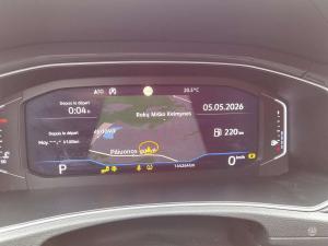 Black Volkswagen T-Roc 2018 in Kaunas, with an engine capacity of 1.50 L and mileage of 144 thousand km for 7900 €, photo 12 on AUTOMOTO.COM.LV