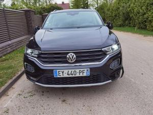 Black Volkswagen T-Roc 2018 in Kaunas, with an engine capacity of 1.50 L and mileage of 144 thousand km for 7900 €, photo 27 on AUTOMOTO.COM.LV