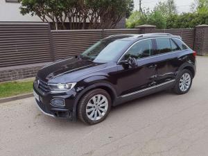 Black Volkswagen T-Roc 2018 in Kaunas, with an engine capacity of 1.50 L and mileage of 144 thousand km for 7900 €, photo 30 on AUTOMOTO.COM.LV