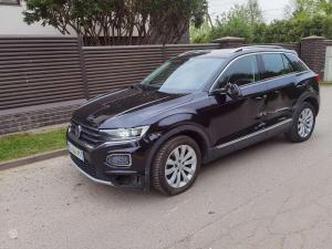 Black Volkswagen T-Roc 2018 in Kaunas, with an engine capacity of 1.50 L and mileage of 144 thousand km for 7900 €, photo 41 on AUTOMOTO.COM.LV