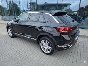 Melns Volkswagen T-Roc 2018 Utena, ar dzinēja tilpumu 1.50 L un nobraukumu 184 tūkst. km par 12900 €, foto 16 vietnē AUTOMOTO.COM.LV